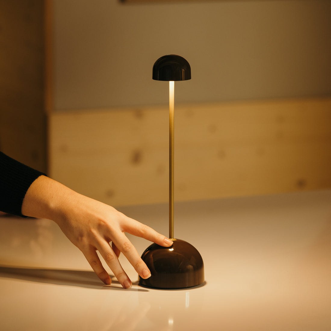 Sips Portable Lamp | Marset Store